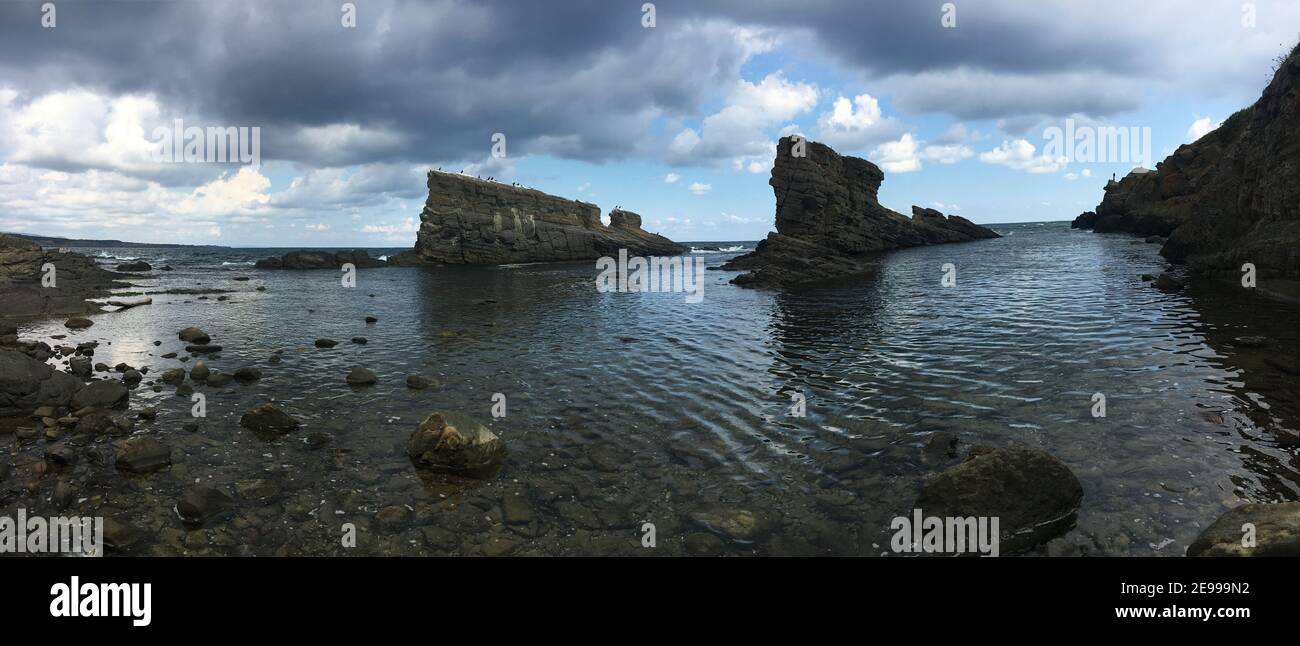 Black reef formation hi-res stock photography and images - Alamy