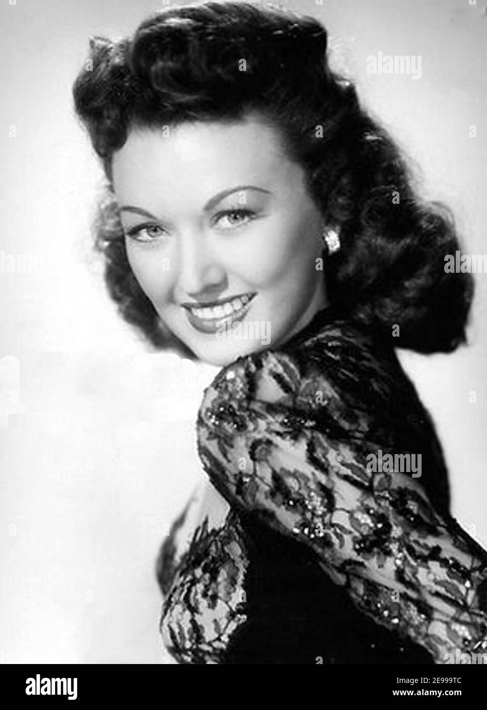 Jane Simms's Instagram, Twitter & Facebook on IDCrawl