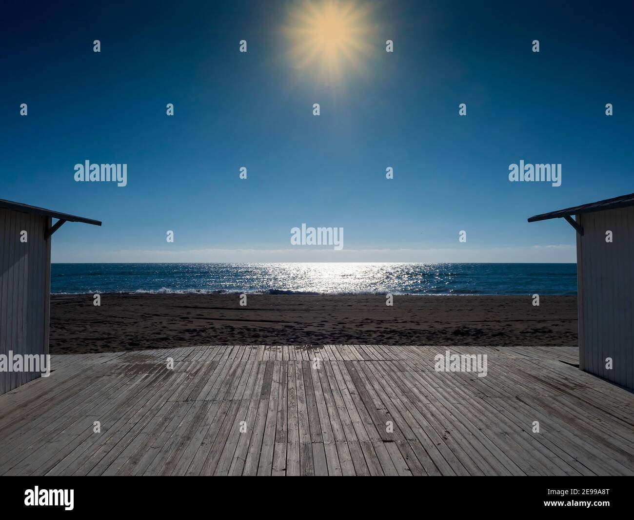Installation horizon hi-res stock photography and images - Alamy