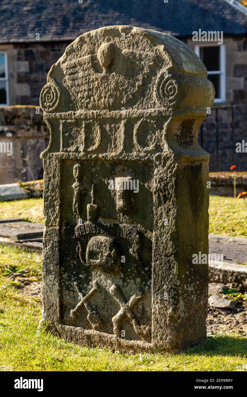 Very old headstones hi-res stock photography and images - Alamy