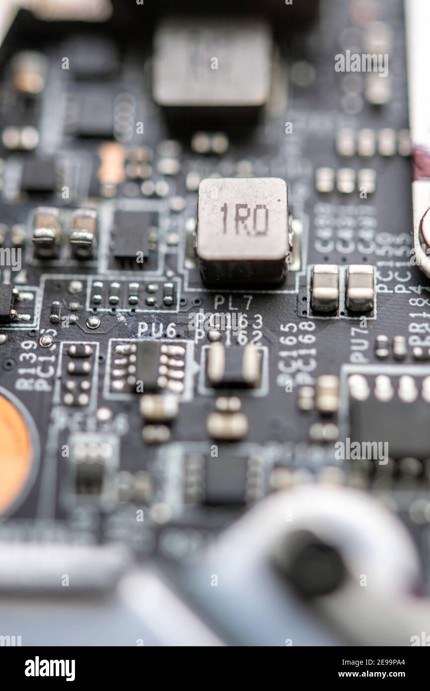 Close-up of the interior workings of a laptop computer Stock Photo - Alamy