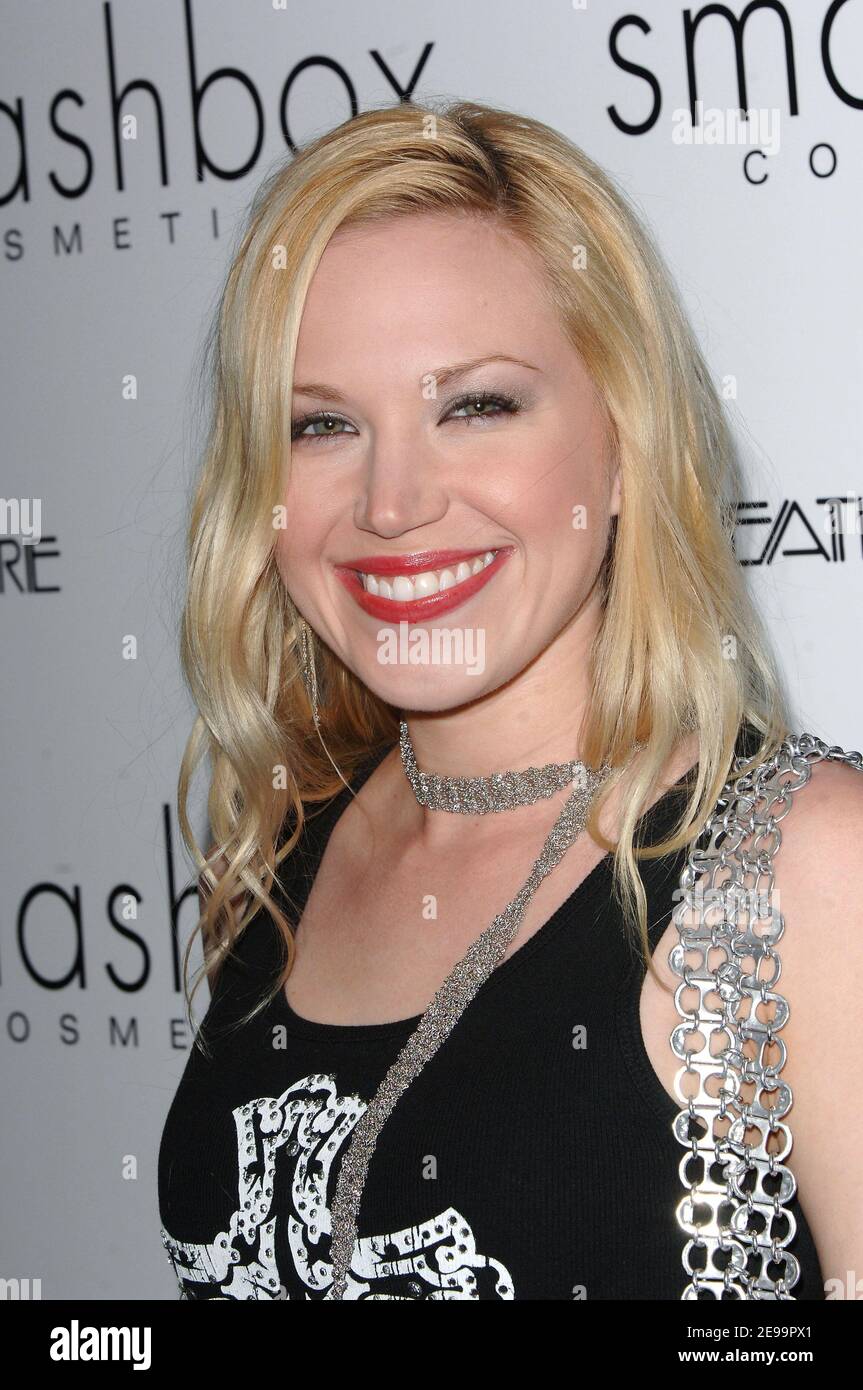 Adrienne Frantz attends the presentation of 'Hedwig and the Angry Inch ...