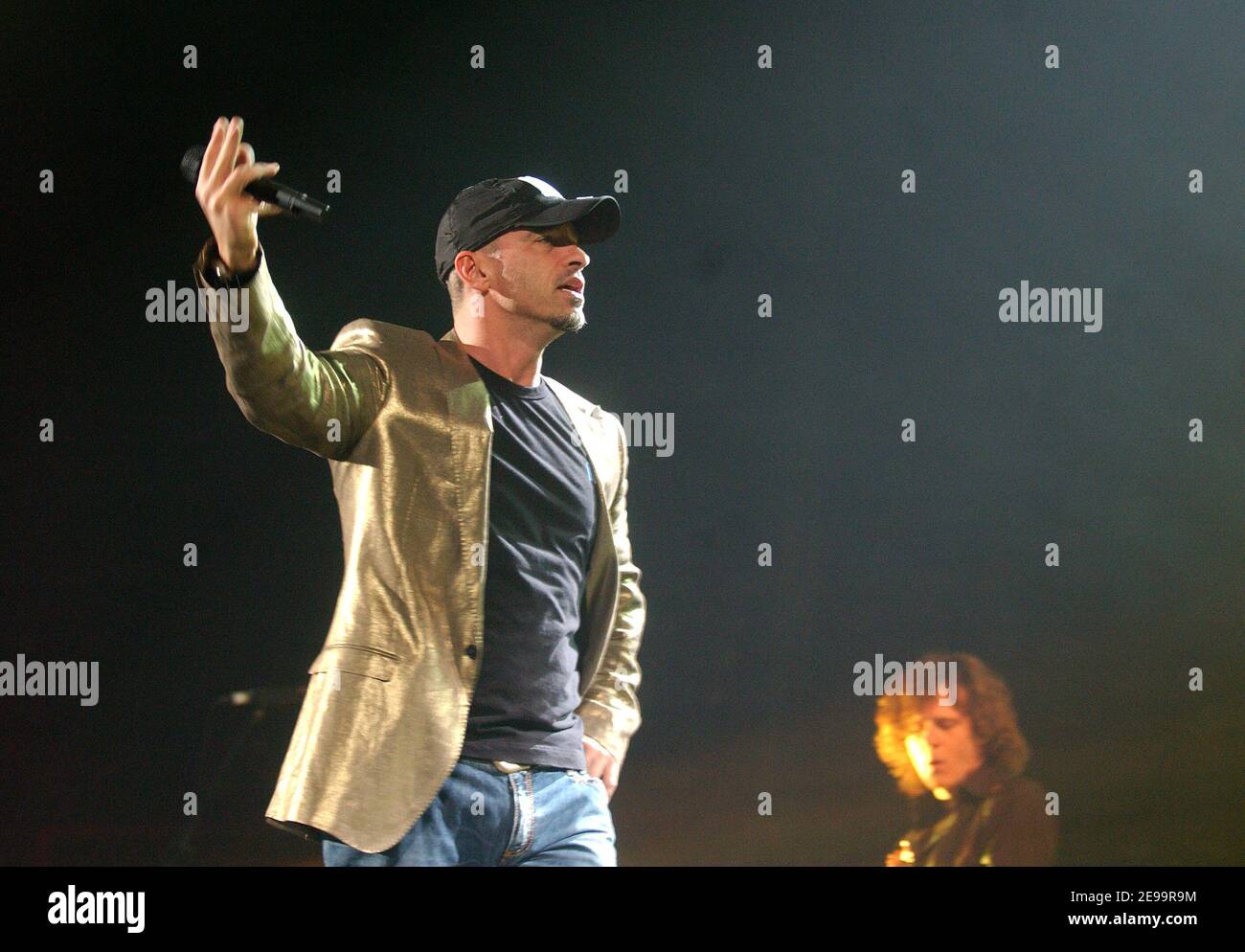 Italian singer eros ramazzotti hi-res stock photography and images - Alamy