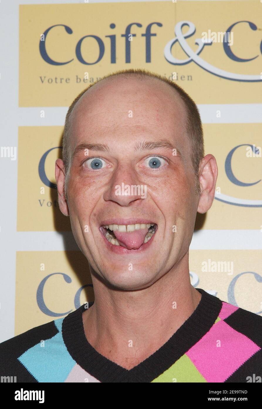 Tirer seul hi-res stock photography and images - Alamy