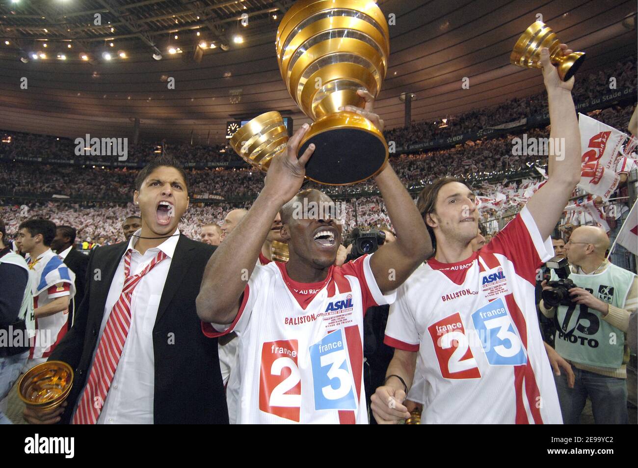 Stade de nice stadium hi-res stock photography and images - Alamy