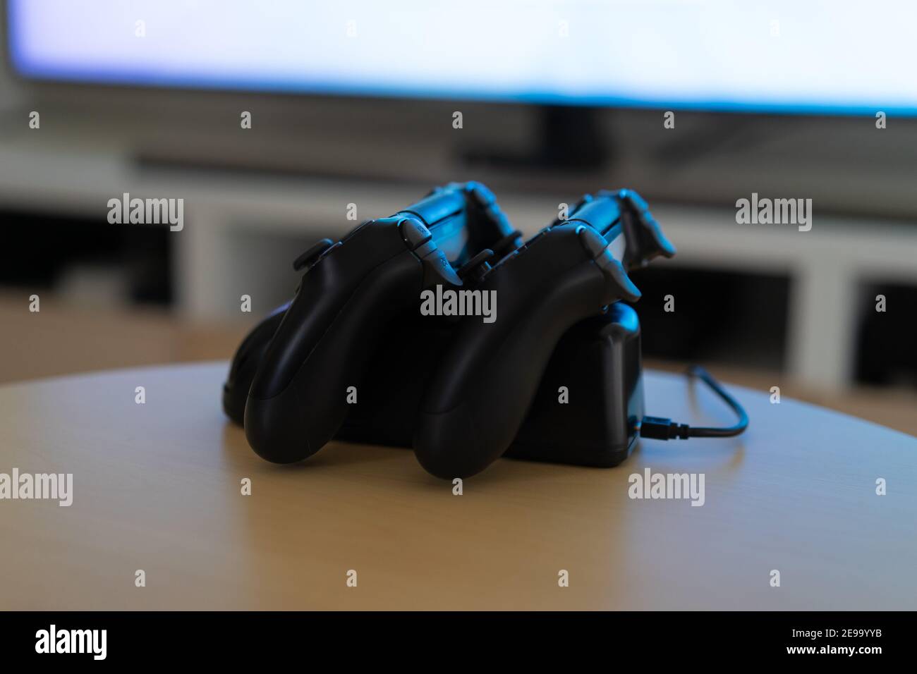 Base station controller hi-res stock photography and images - Alamy
