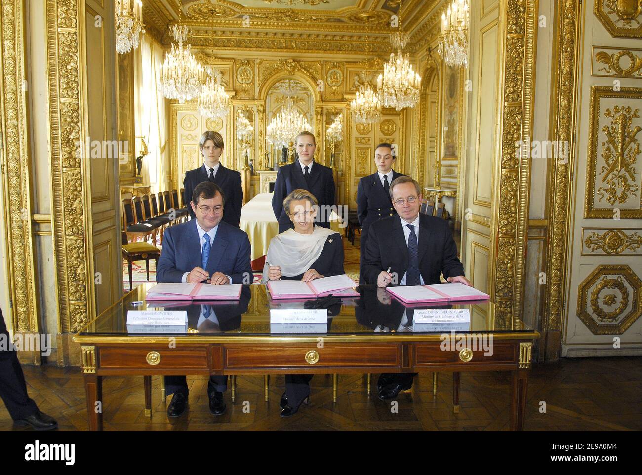 Marie de paris sign hi-res stock photography and images - Alamy