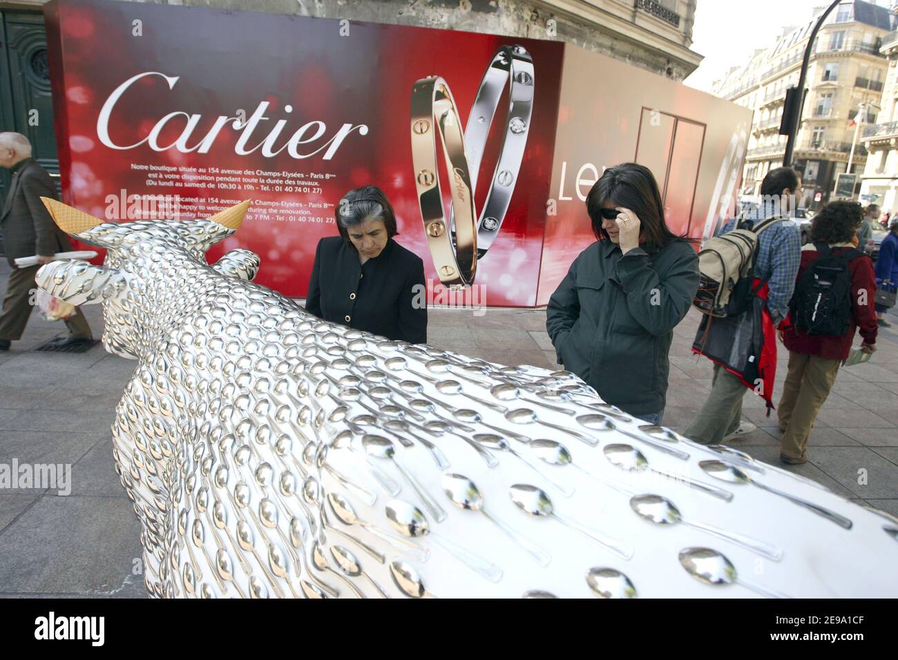 Agitat hi-res stock photography and images - Alamy