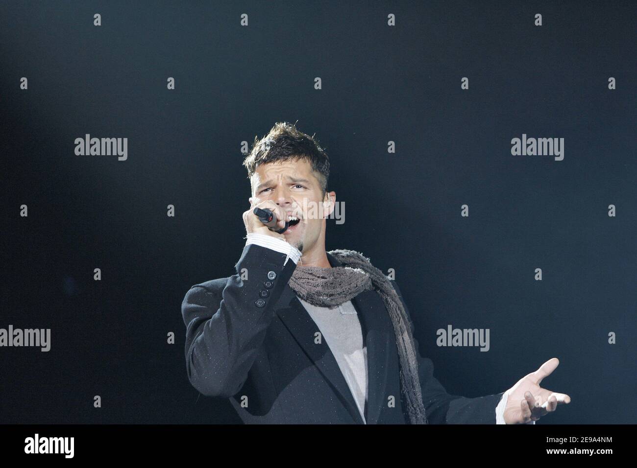 Ricky martin puerto rican singer hi-res stock photography and images ...