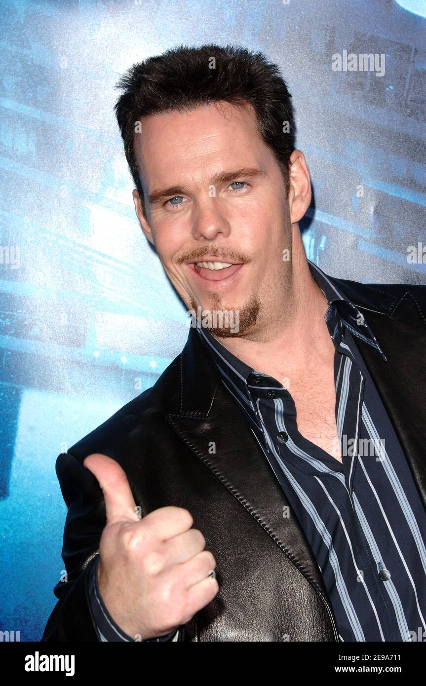 Kevin Dillon attends the premiere of Warner Bros' 'Poseidon' at the ...