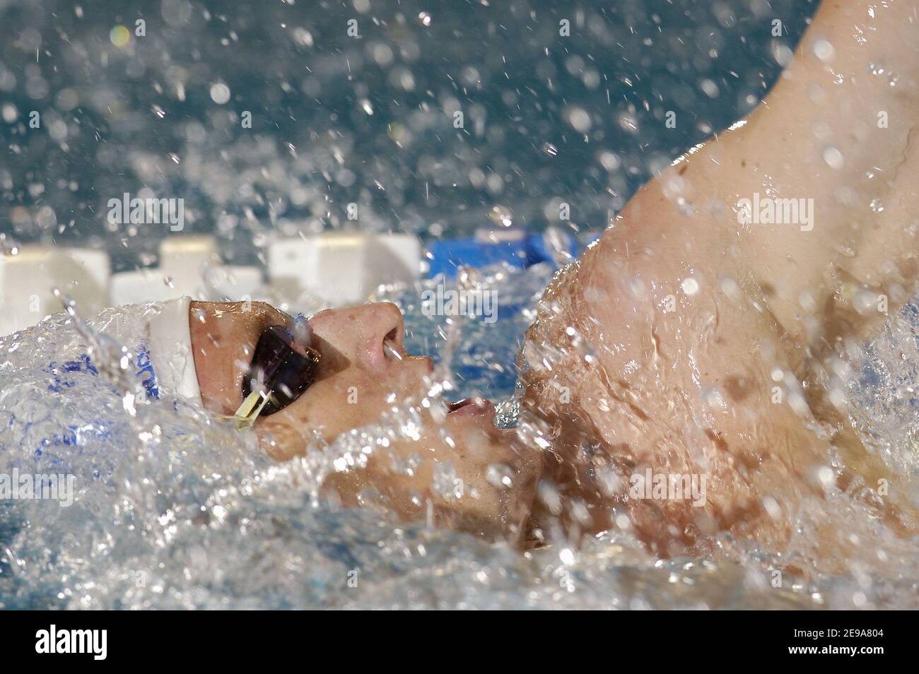 200 meters backstroke hi-res stock photography and images - Alamy