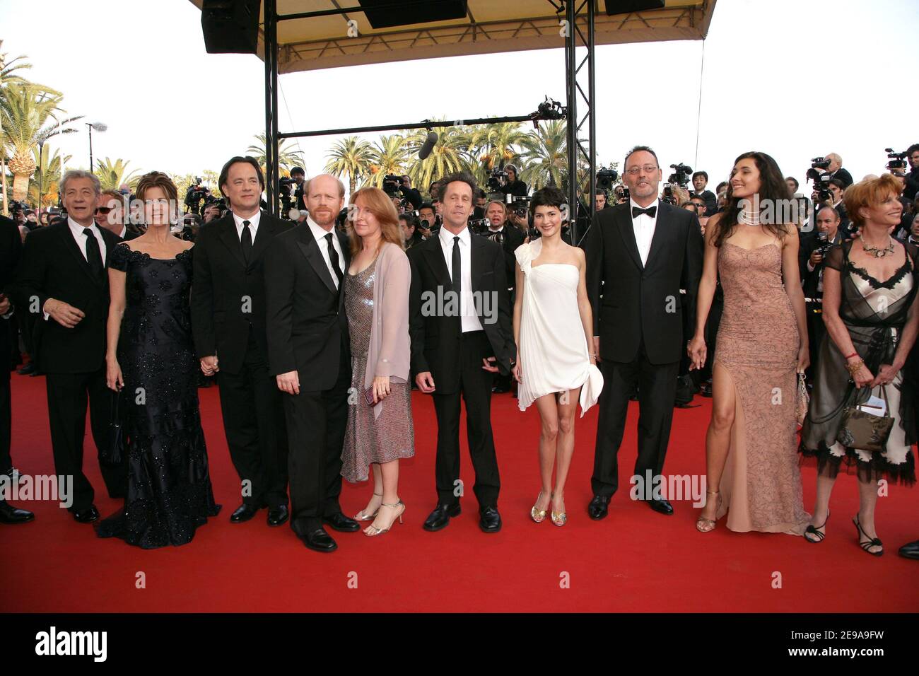 Groupe vinci hi-res stock photography and images - Alamy