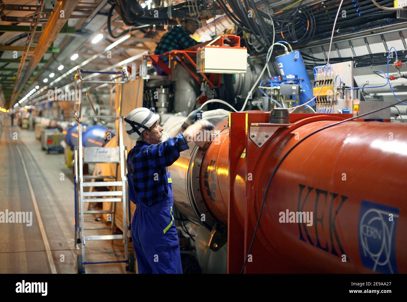 Lhc construction hi-res stock photography and images - Alamy