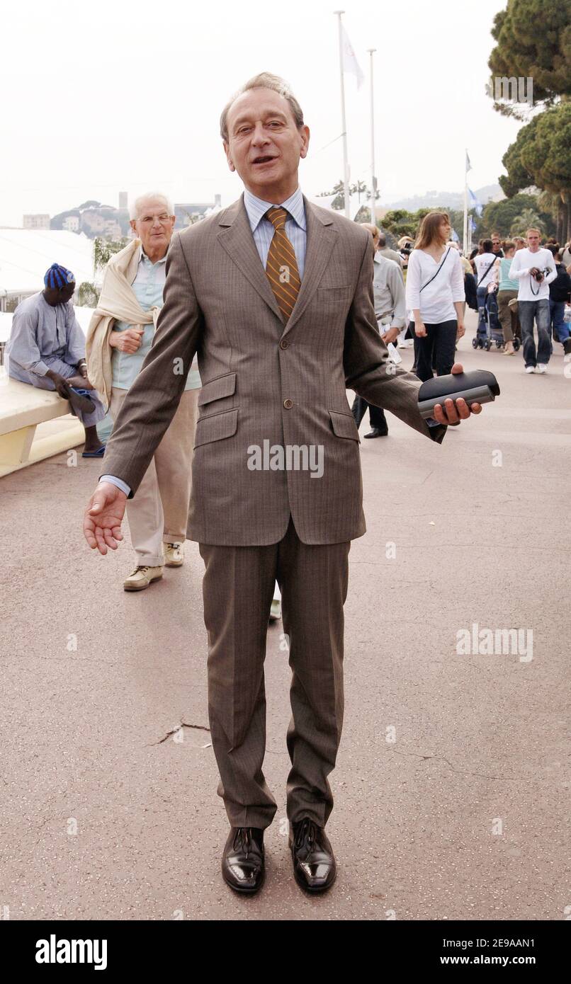 Paris mayor Bertrand Delanoe, strolls the 'Croisette' during the 59th ...