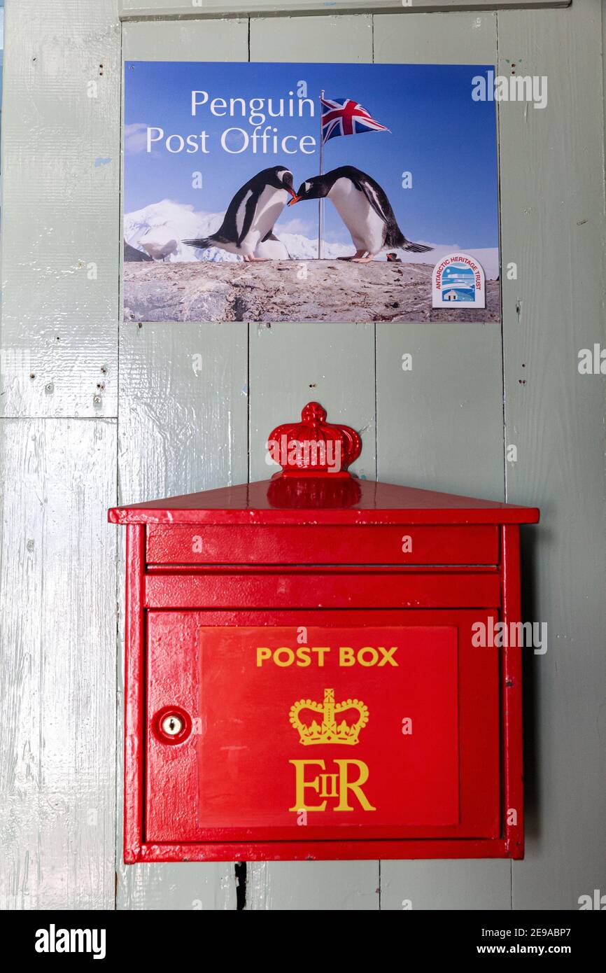 Port lockroy museum hi-res stock photography and images - Alamy