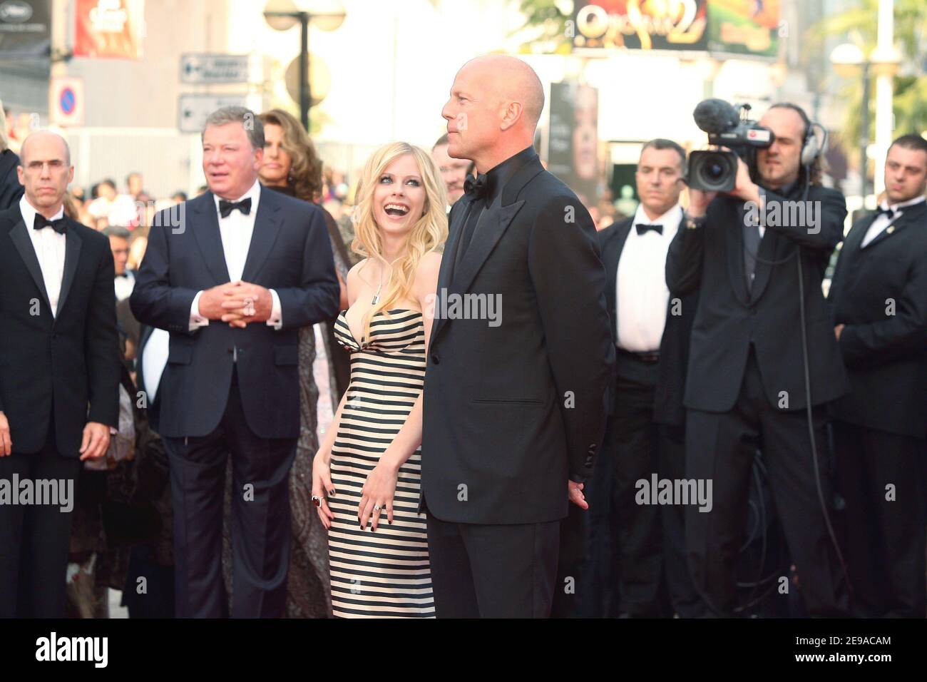 Bruce Willis and Avril Lavigne arrive for a screening of U.S. directors ...