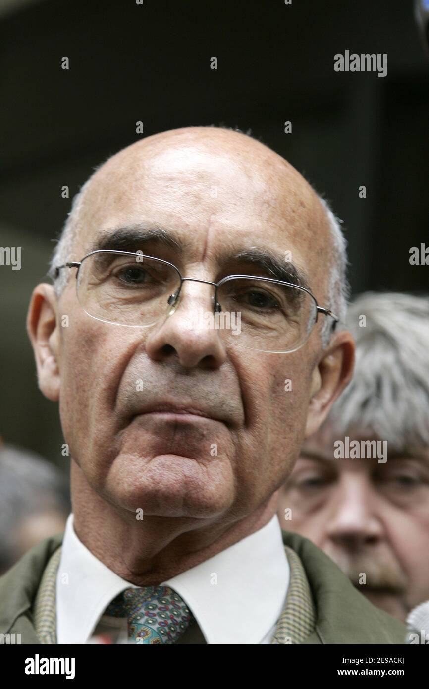 Former finacier hi-res stock photography and images - Alamy