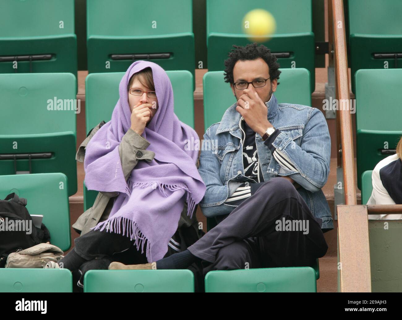 Chanteuse de tennis hi-res stock photography and images - Alamy