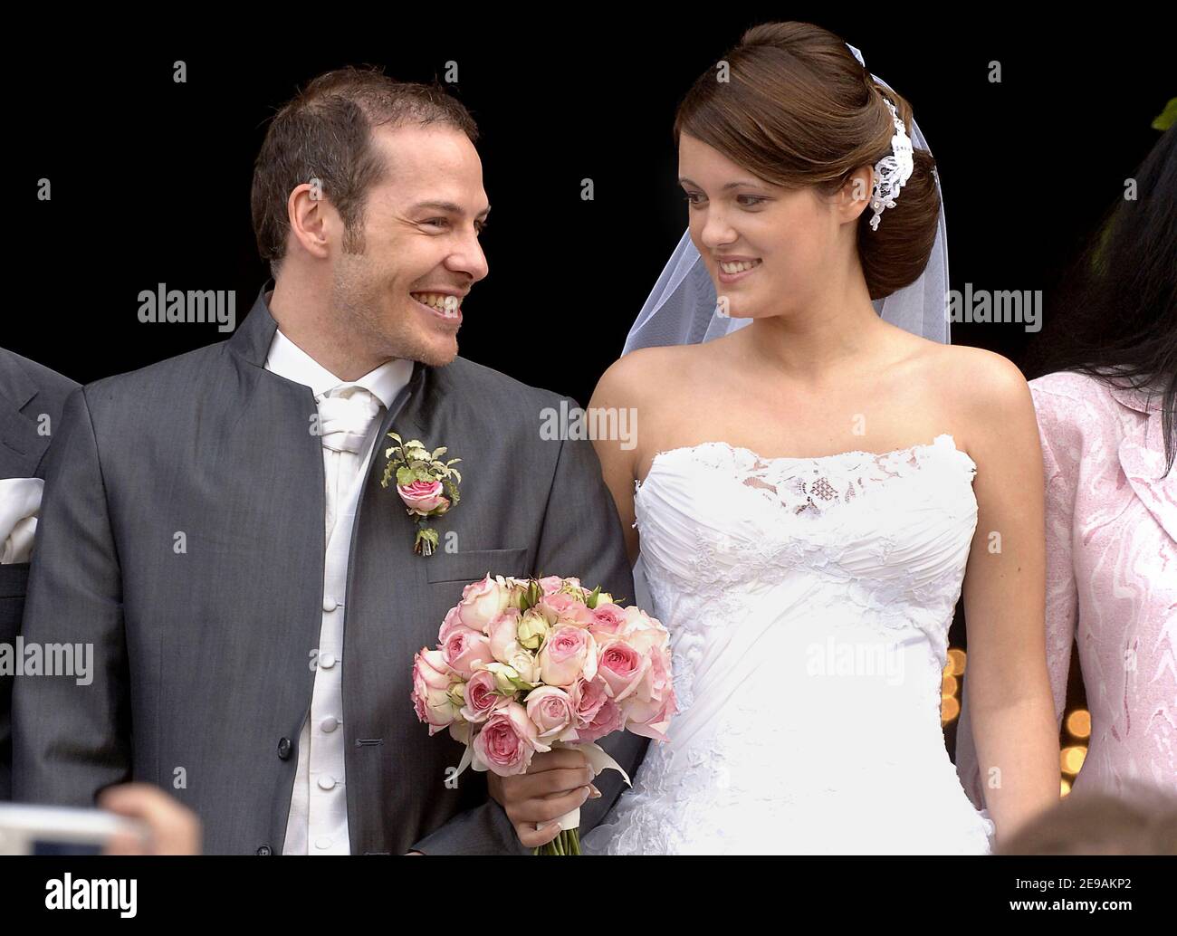 Canadian formula one driver Jacques Villeneuve gets married with his ...