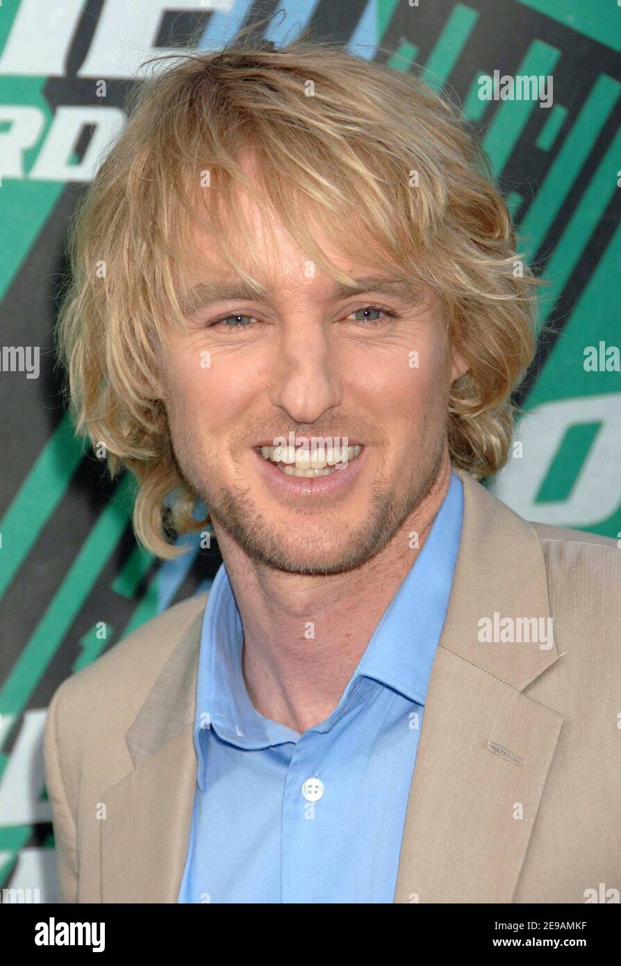 Owen Wilson attends the 2006 MTV Movie Awards, held at the Sony Picture ...