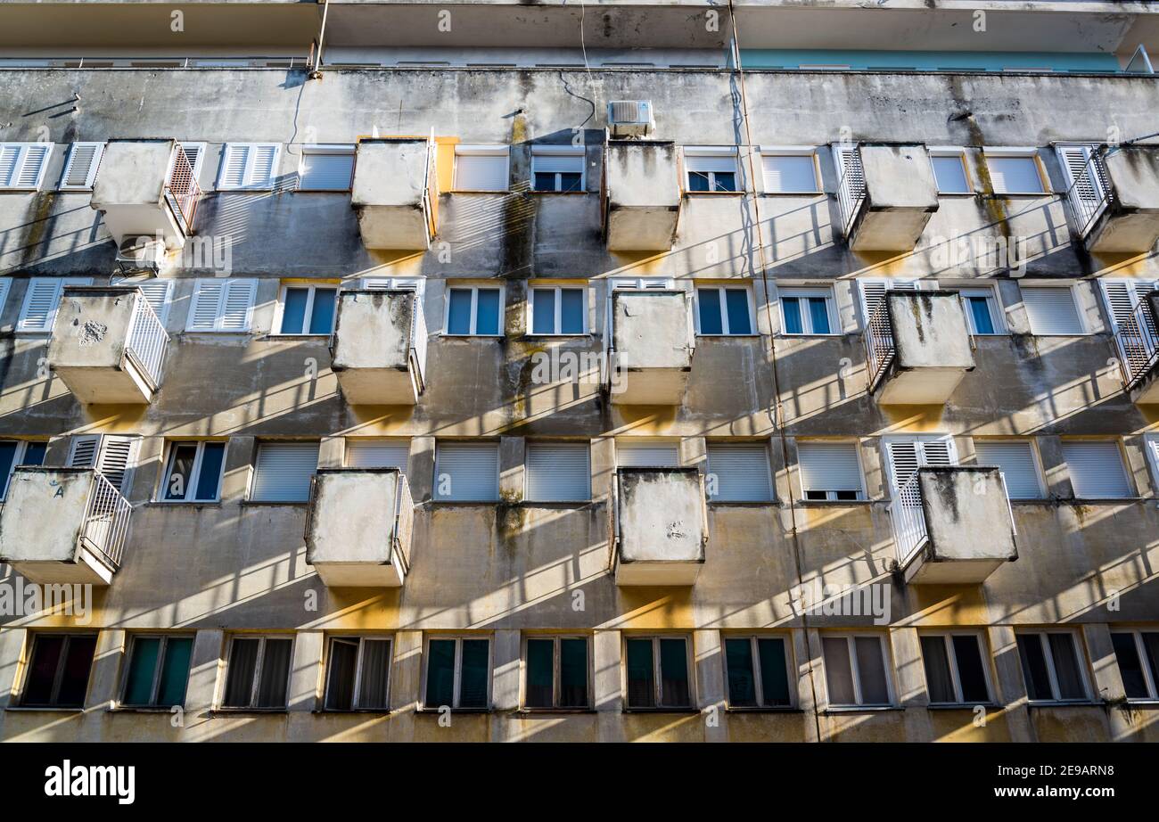 1950s post war modern architecture hi-res stock photography and images ...