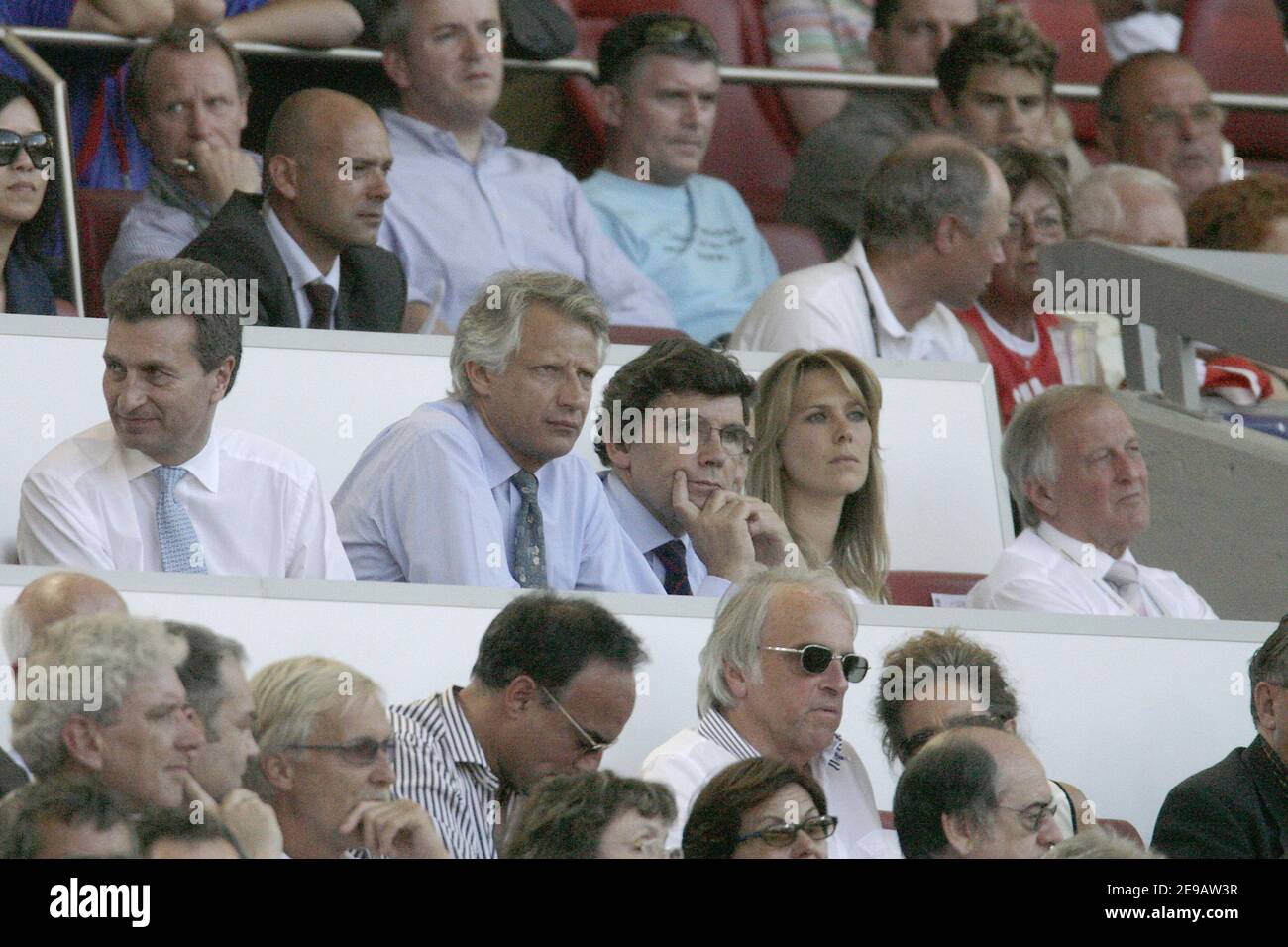 World cup group g football hi-res stock photography and images - Alamy