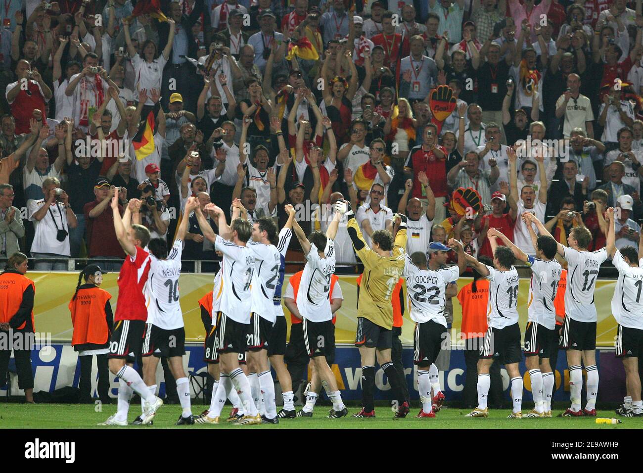 Germany's soccer team during the World Cup 2006, Germany vs Poland at ...
