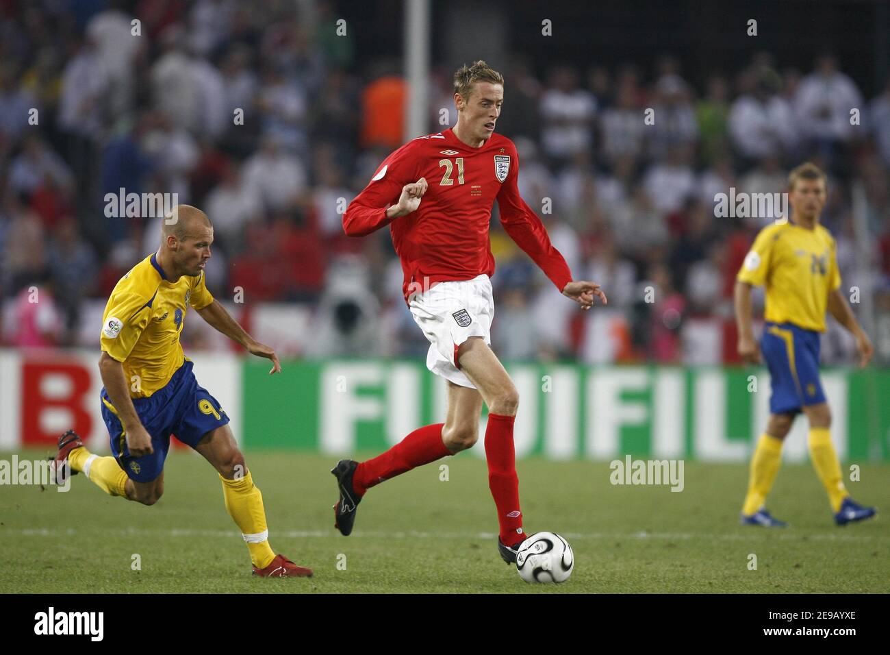 Englands peter crouch hi-res stock photography and images - Alamy