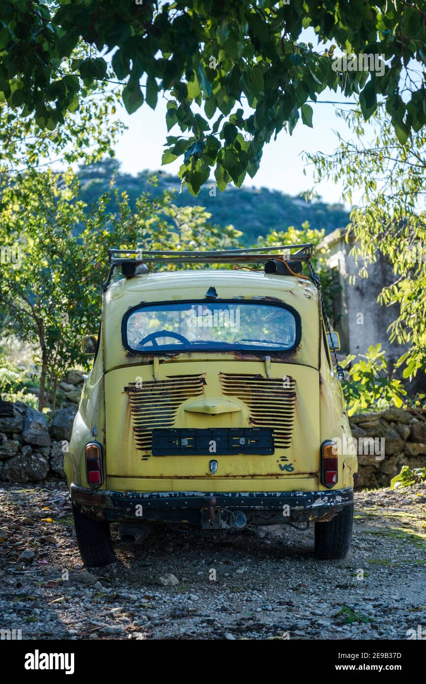 Abandoned Fiat 500 classic car, Mali Iz, Island of Iz, Zadar ...