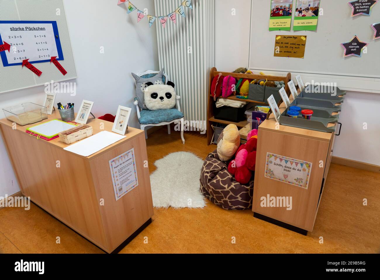 Play corner in a primary school, modern equipped school, new building ...