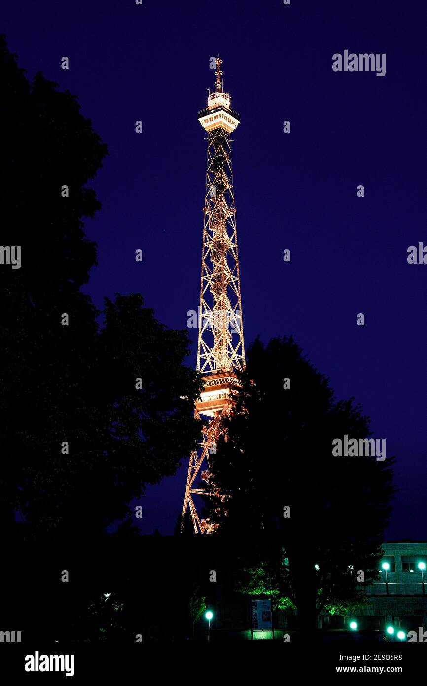 Berlin, Radio tower Funkturm, waves, signal radio tower architecture Berliner Funkturm, radio ...