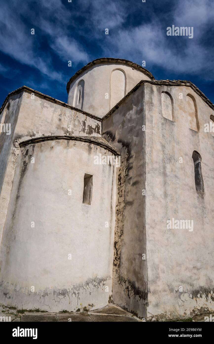 Pre romanesque architecture hi-res stock photography and images - Alamy
