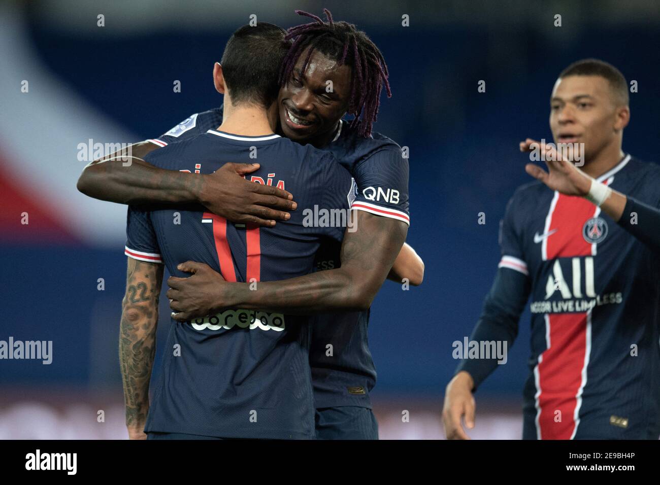 Angel Di Maria of PSG celebrates his goal with Moise Kean and Kylian ...