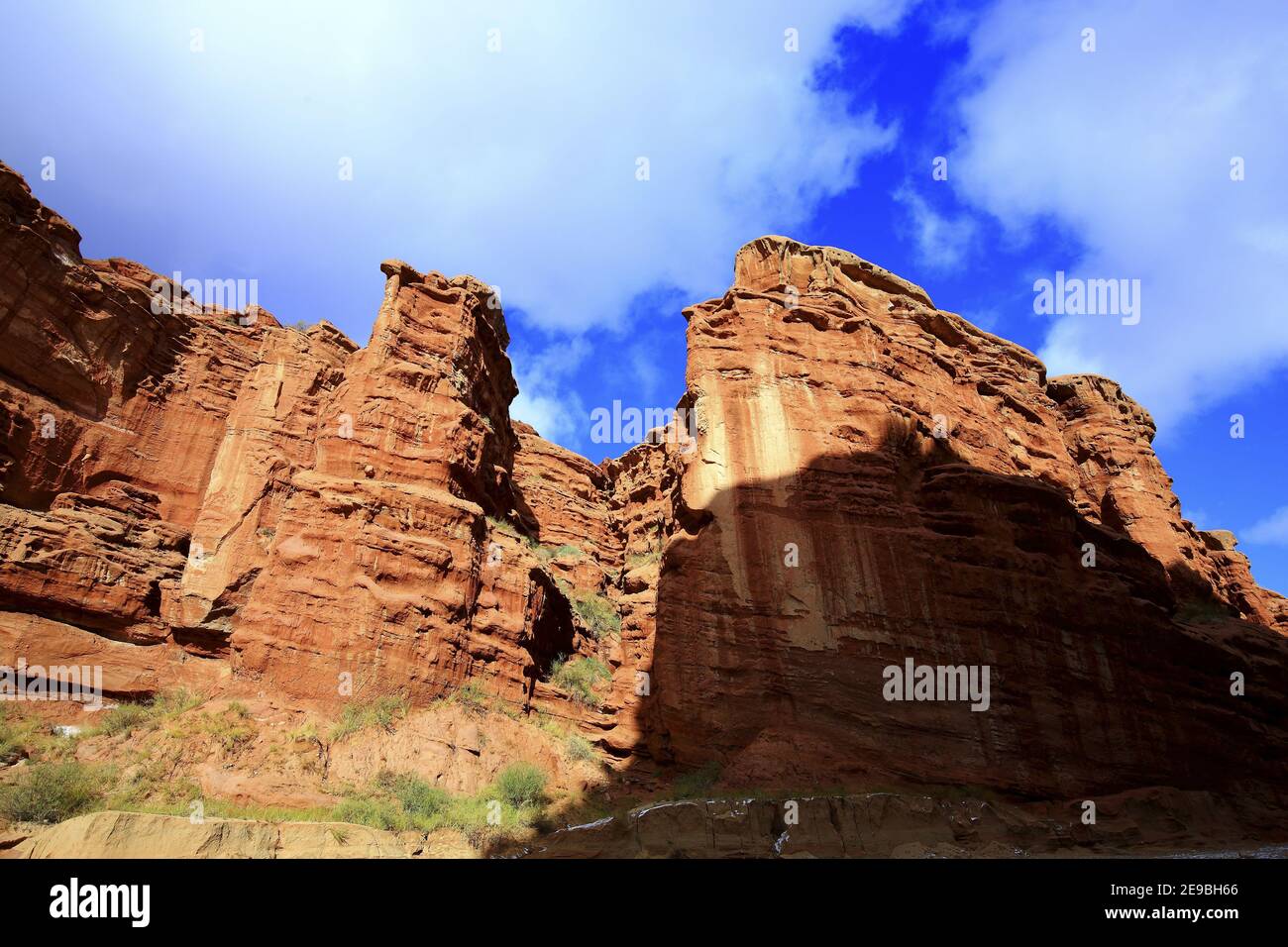 Tomur grand canyon hi-res stock photography and images - Alamy