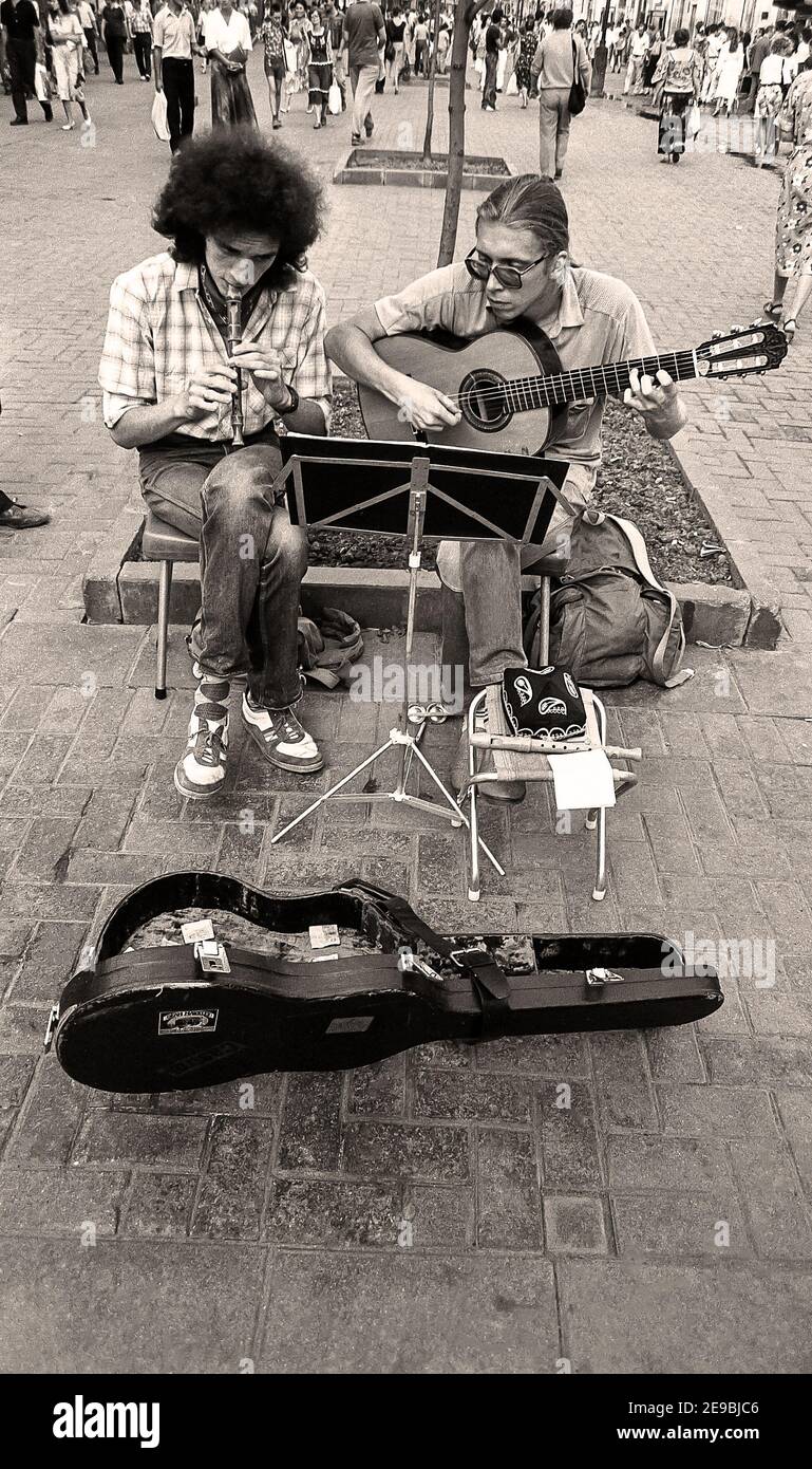 Moscow 1980s man hi-res stock photography and images - Alamy