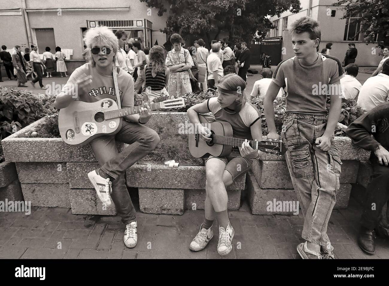 Moscow 1980s man hi-res stock photography and images - Alamy