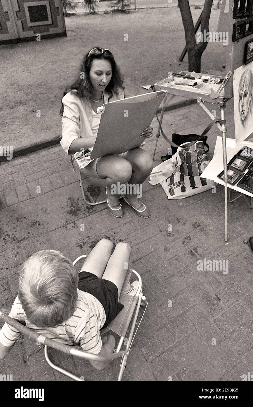 Moscow 1980s man hi-res stock photography and images - Alamy