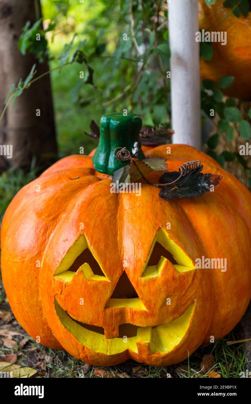 Halloween scary pumpkin with a smile Stock Photo - Alamy