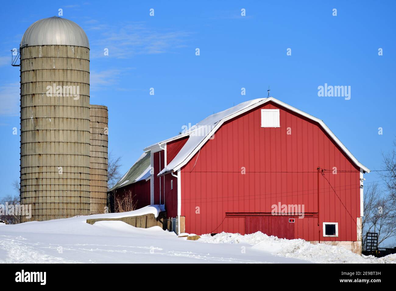 Four barns hi-res stock photography and images - Alamy