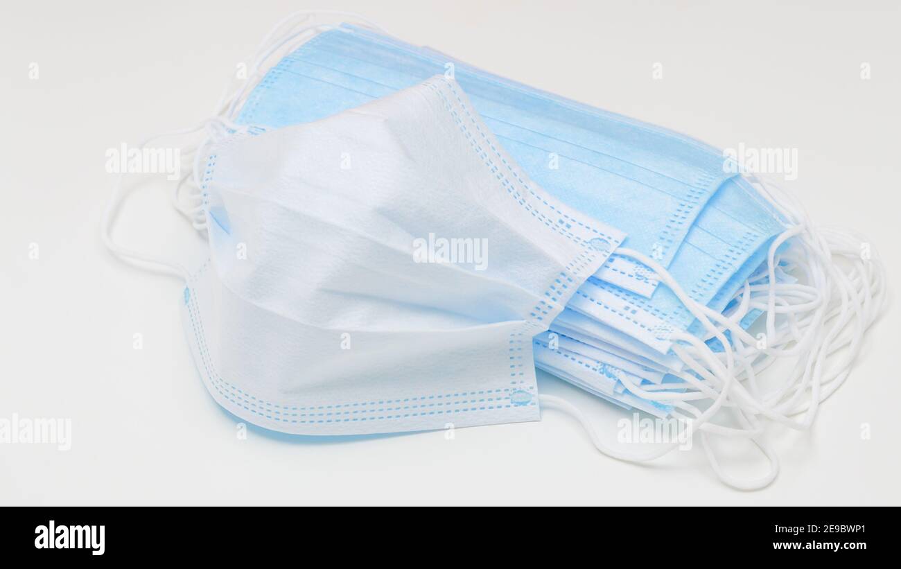 Protective disposable respiratory medical hi-res stock photography and ...
