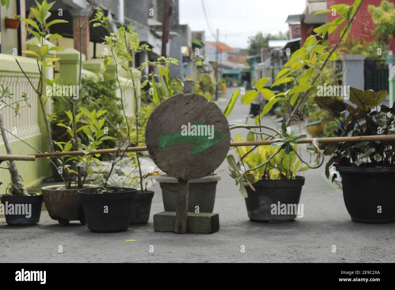 The people in Madiun Regency simultaneously closed several alternative ...