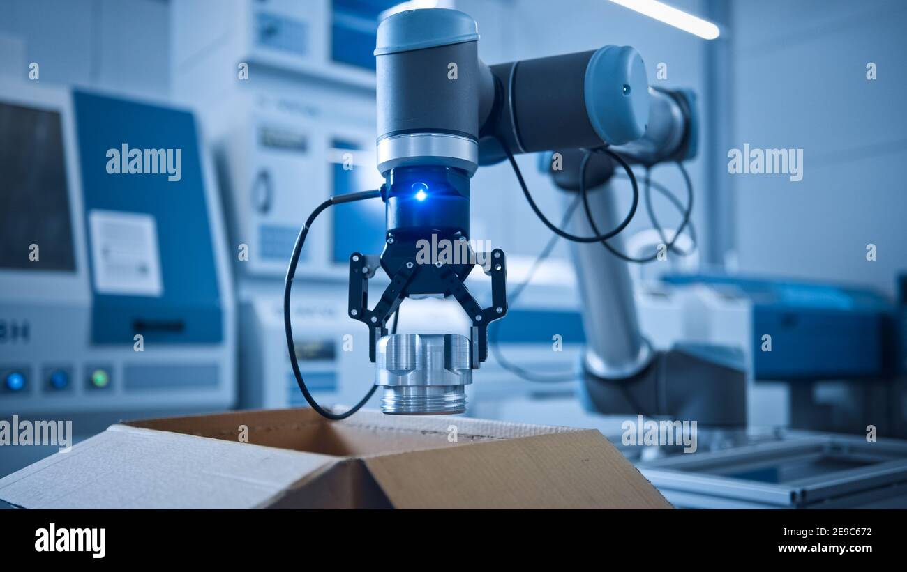 Logistics robot hi-res stock photography and images - Alamy