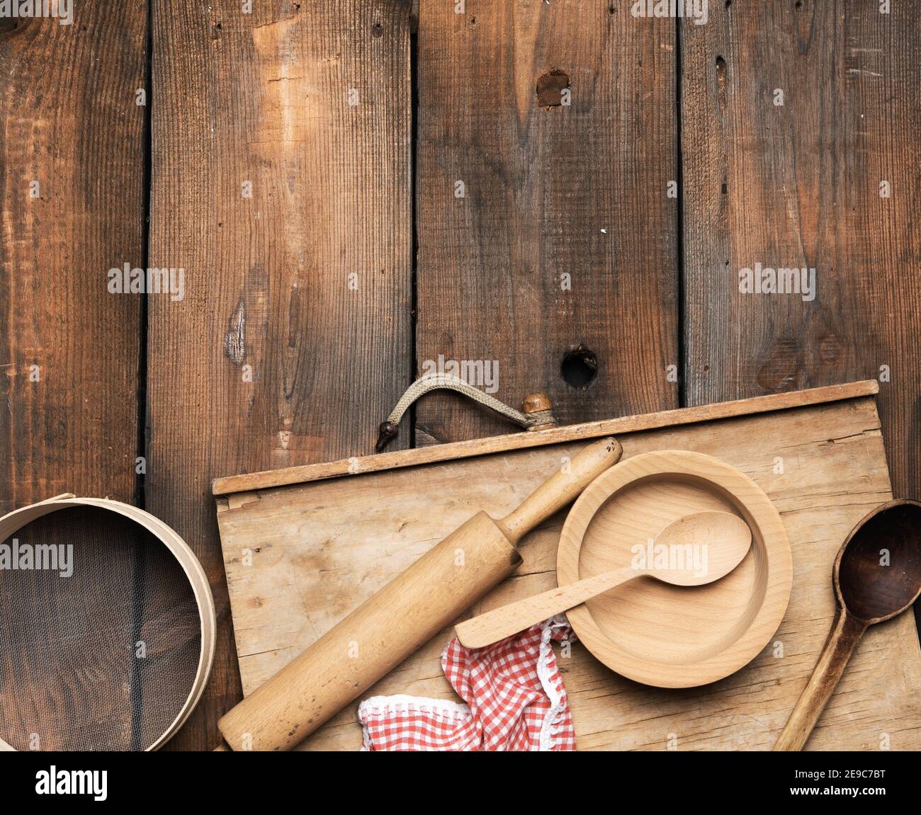 Vintage Kitchen Items High Resolution Stock Photography and Images - Alamy