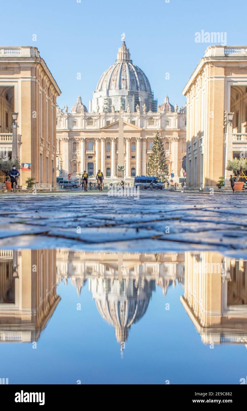 Pope Francis Rome High Resolution Stock Photography and Images - Alamy