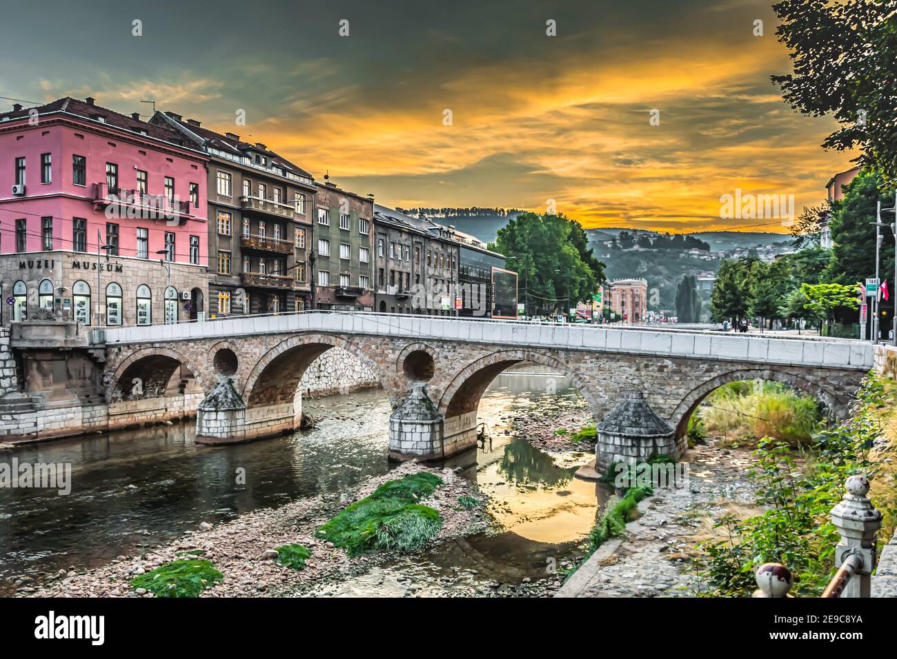 The latin bridge hi-res stock photography and images - Alamy