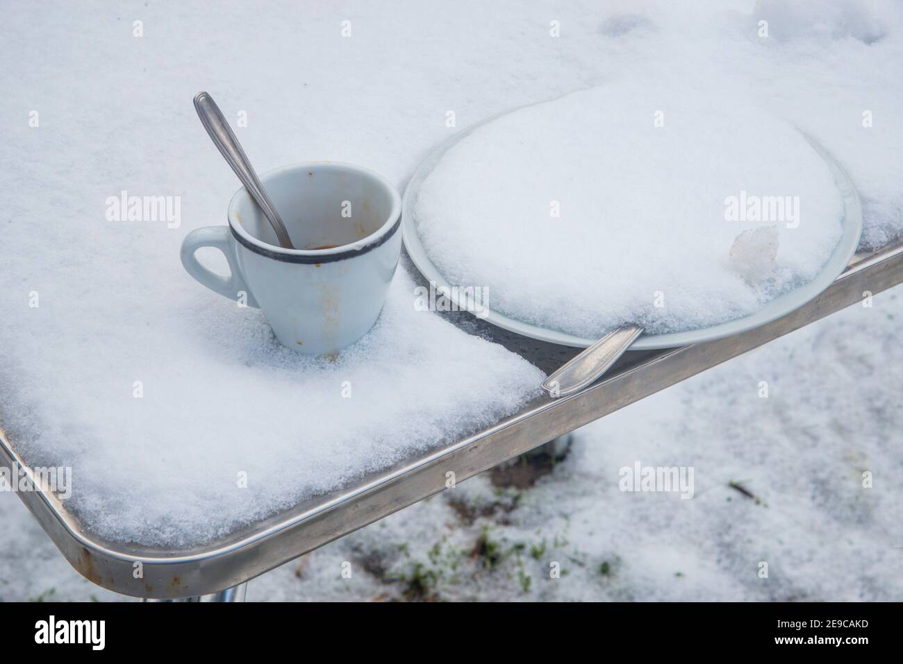 Weather table hi-res stock photography and images - Alamy