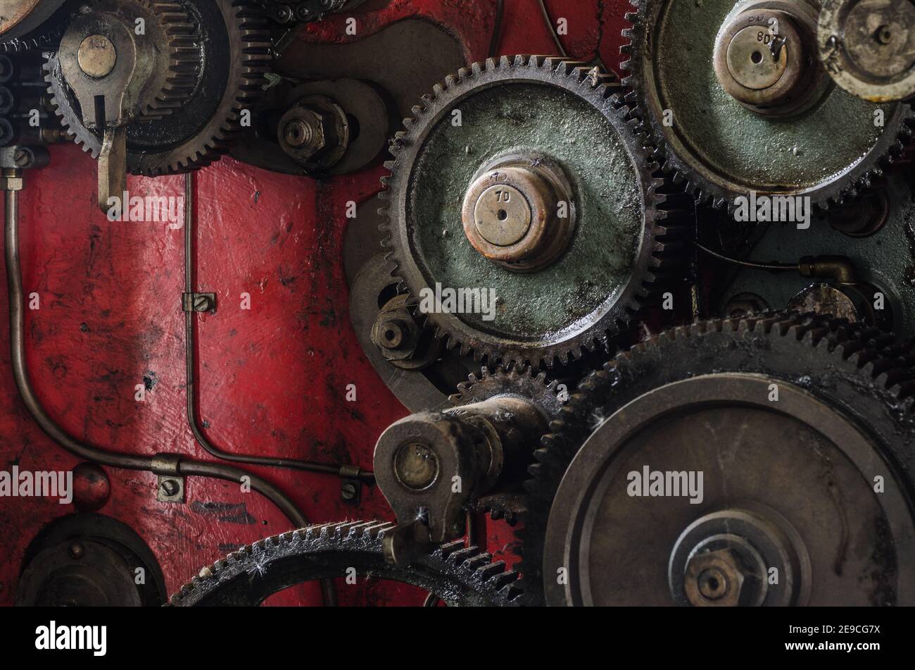 Gear drive hi-res stock photography and images - Alamy
