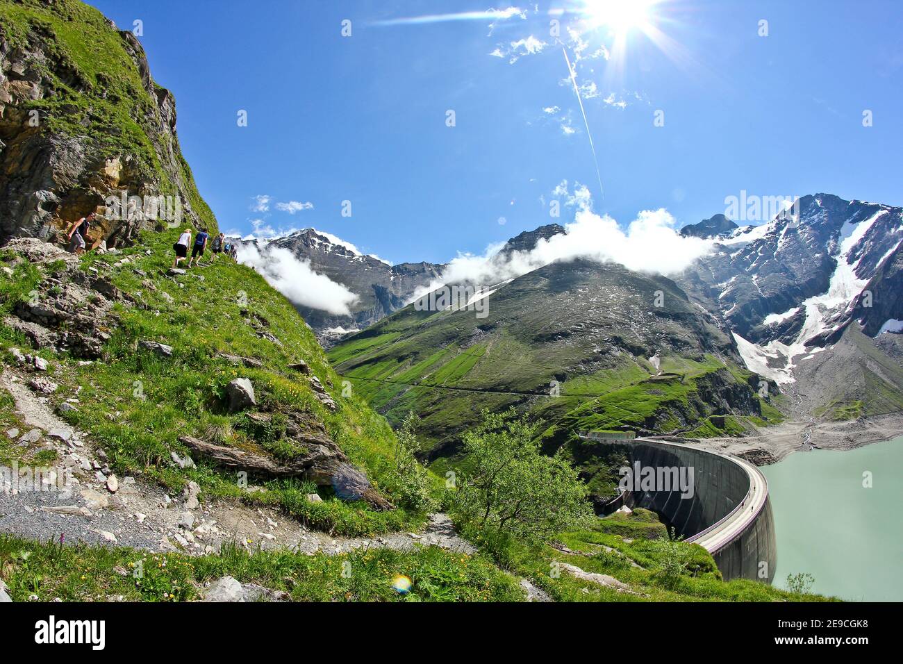 Barrage Dam High Resolution Stock Photography and Images - Alamy