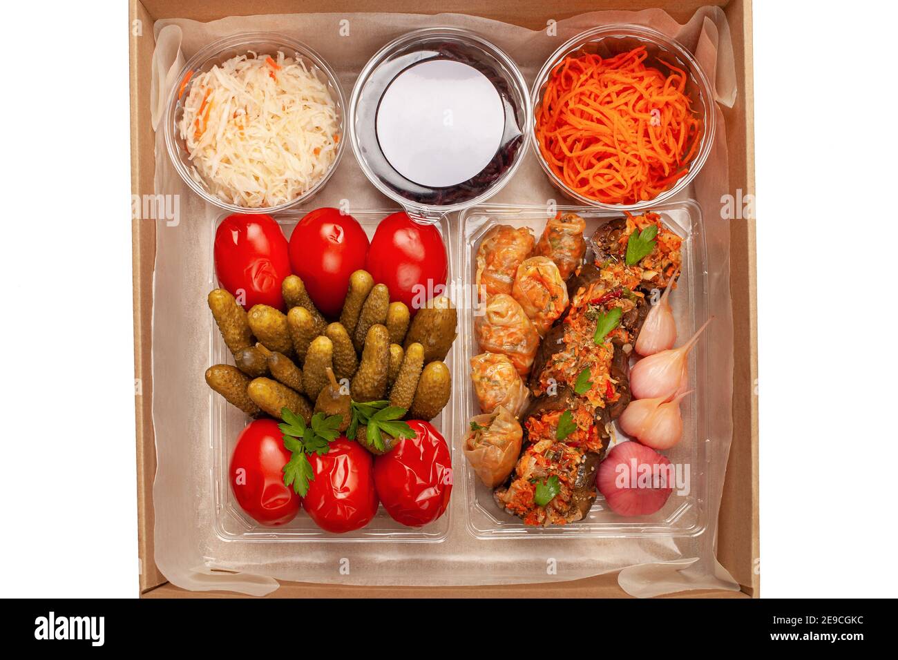 Food delivery box for Dinner. Food delivery from markets and ...