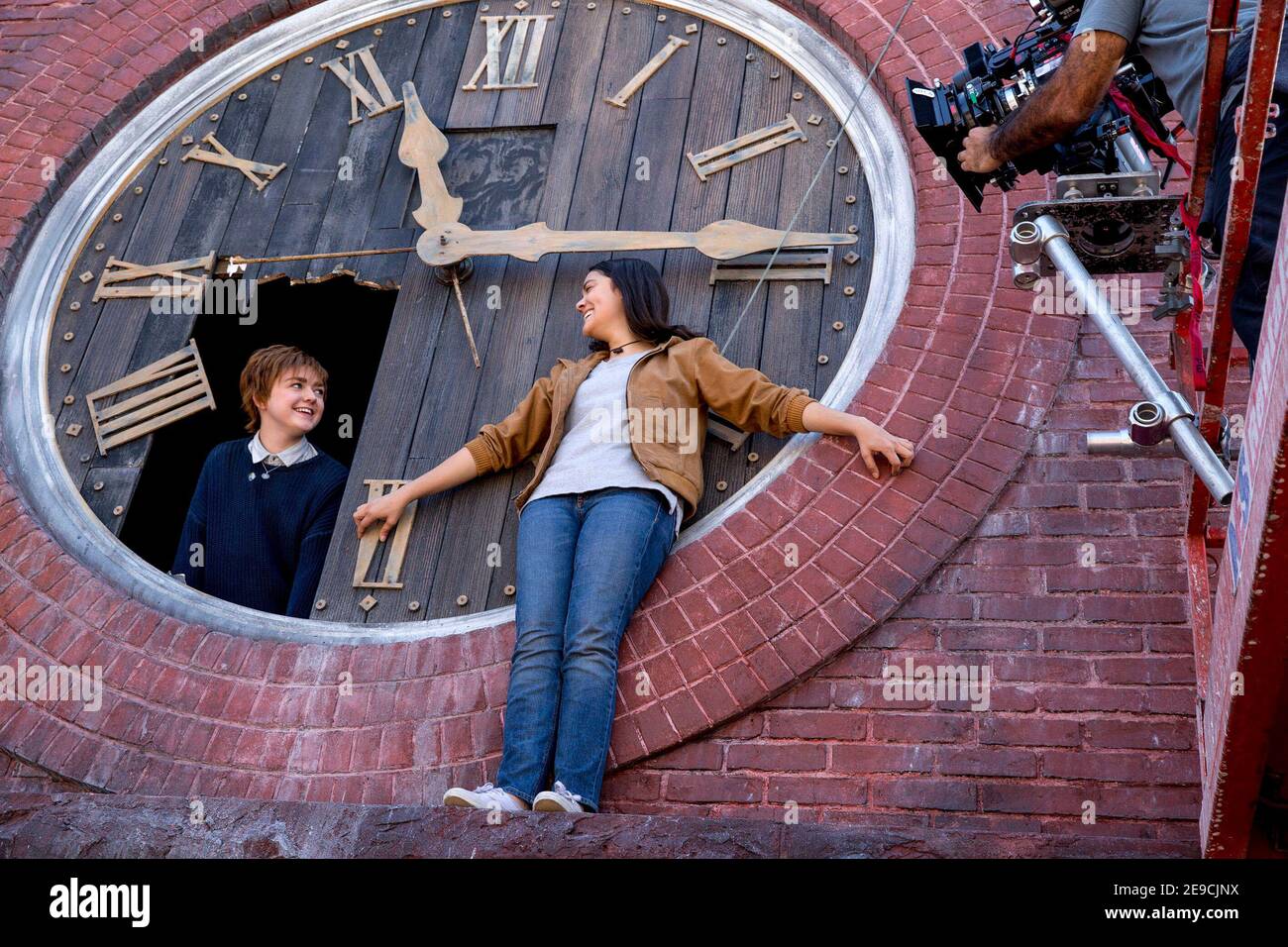 MAISIE WILLIAMS and BLUE HUNT in THE NEW MUTANTS (2020), directed by ...